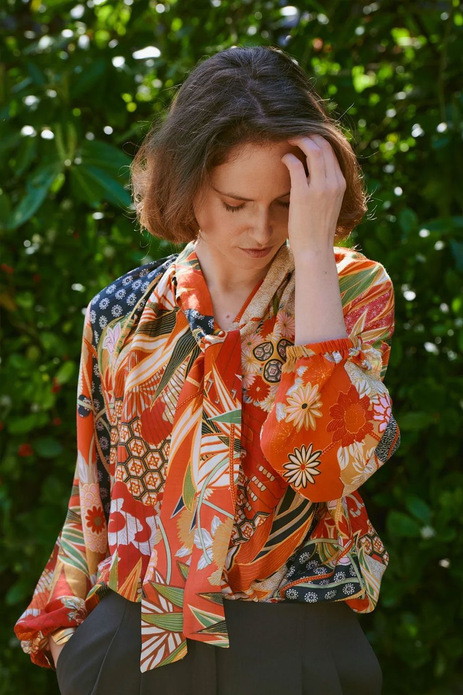 ONE HUNDRED STARS PUSSYBOW BLOUSE FANS SCARLET - Rococo Boutique Ireland